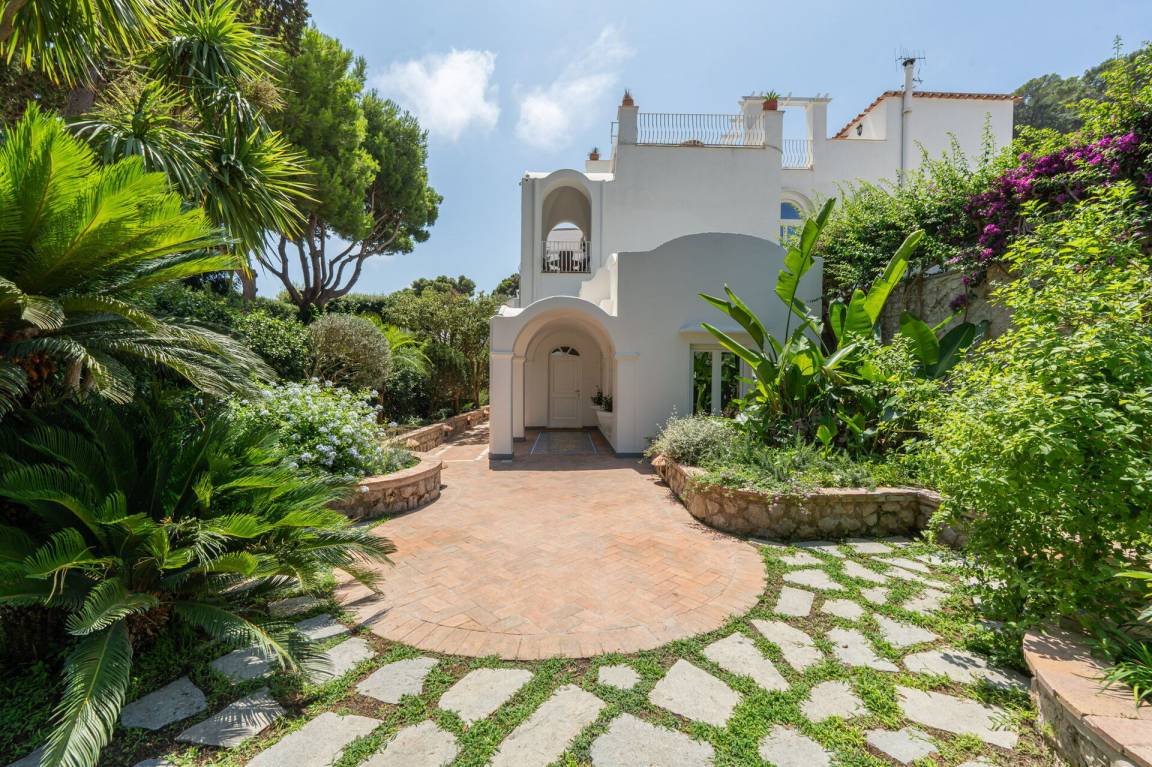 340 M² Boerderij ∙ 5 Slaapkamers ∙ 10 Gasten - Capri