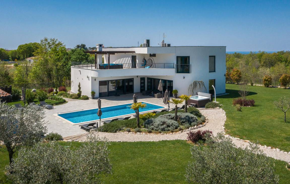 500 M² Ferienhaus ∙ 5 Schlafzimmer ∙ 12 Gäste - Kanfanar