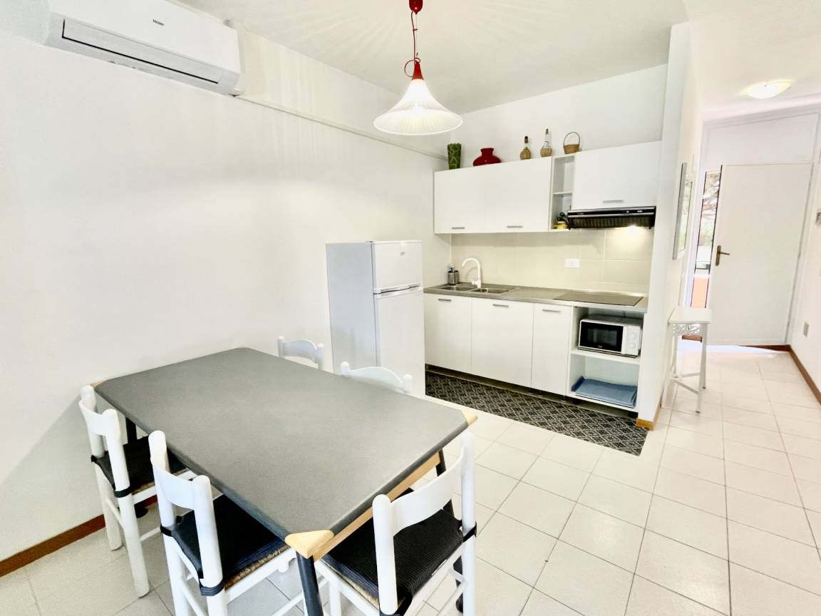 45 M² Apartament ∙ 1 Sypialnia ∙ 5 Gości - Bibbona