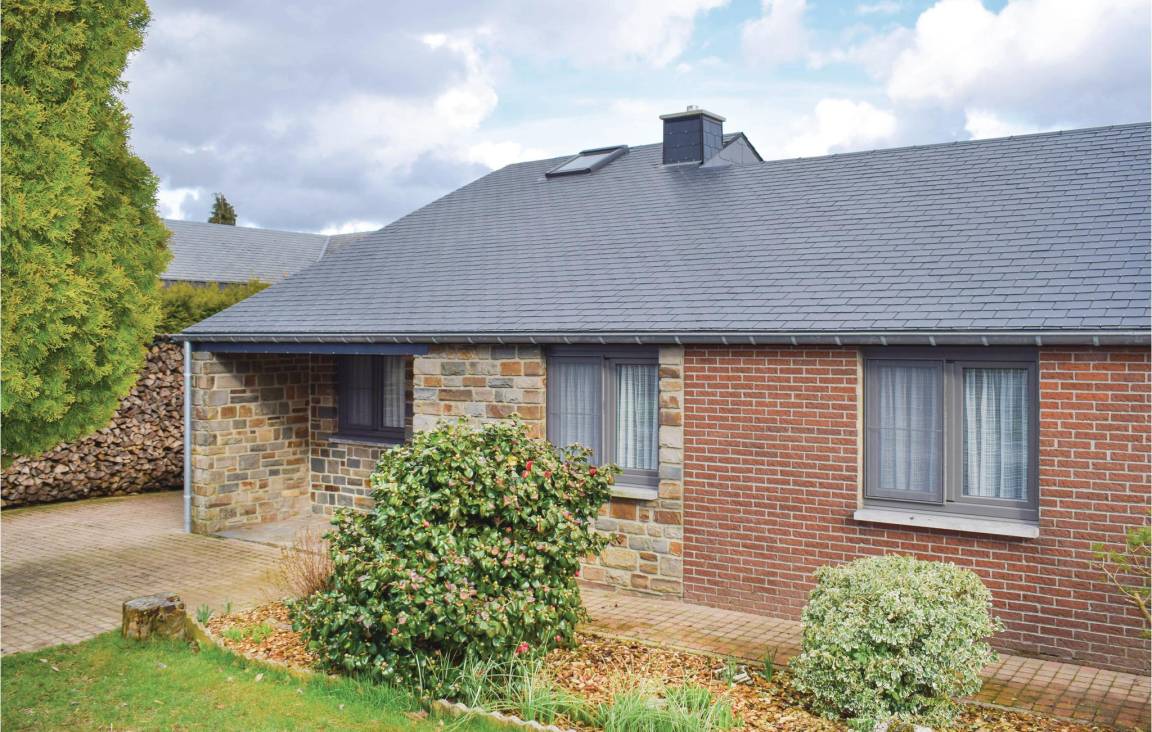 70 M² Duplex ∙ 1 Chambre ∙ 4 Personnes - Ciney