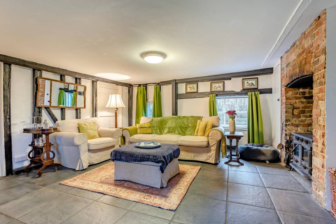 Cottage ∙ 2 Bedrooms ∙ 4 Guests - Tenterden
