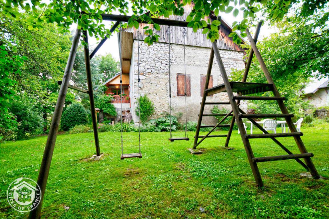 50 M² Gîte ∙ 1 Chambre ∙ 4 Personnes - Challes-les-Eaux