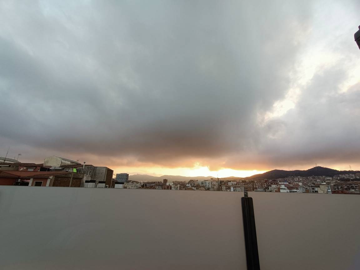 85 M² Ferienwohnung ∙ 3 Schlafzimmer ∙ 5 Gäste - Sabadell