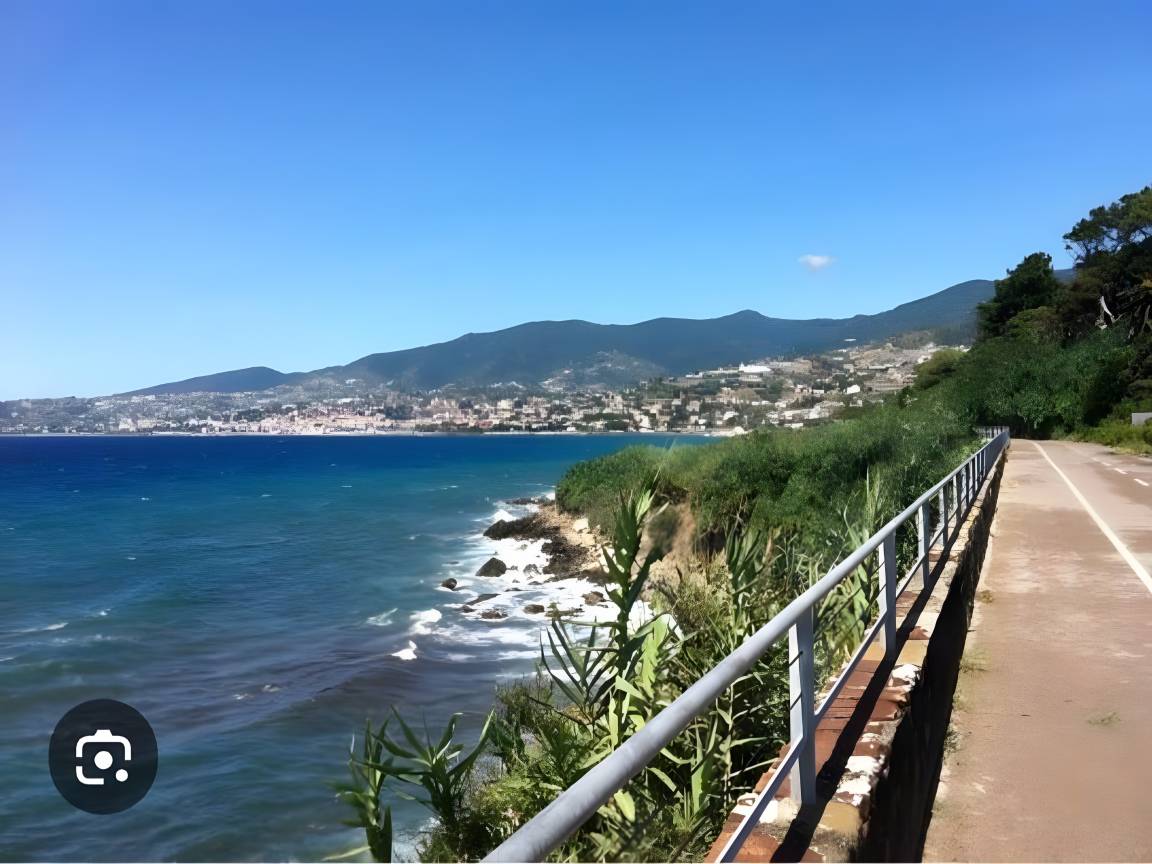 38 M² Huoneisto ∙ 1 Makuuhuone ∙ 2 Vierasta - Santo Stefano al Mare