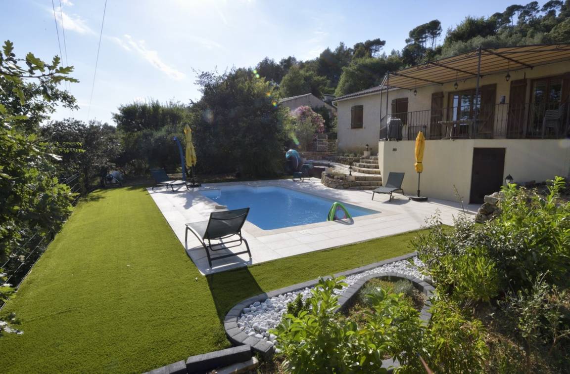 100 M² Villa ∙ 3 Chambres ∙ 7 Personnes - Lorgues
