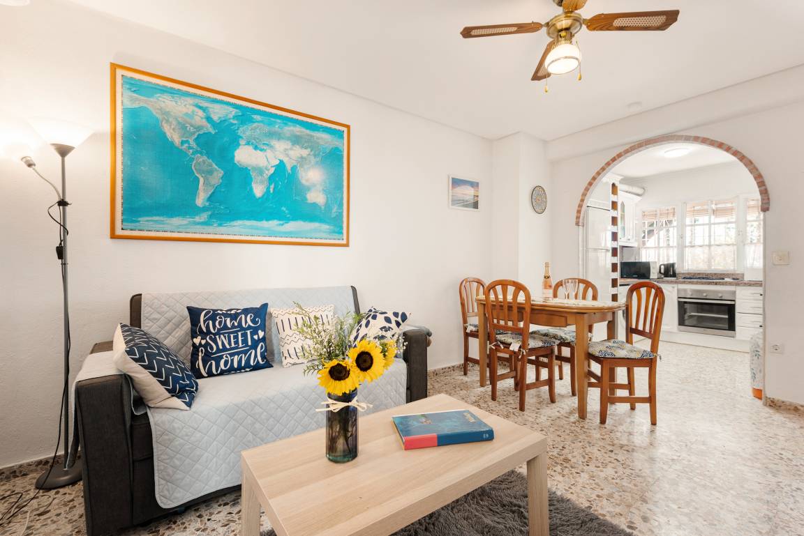 60 M² Casa ∙ 2 Quartos ∙ 4 Hóspedes - Málaga