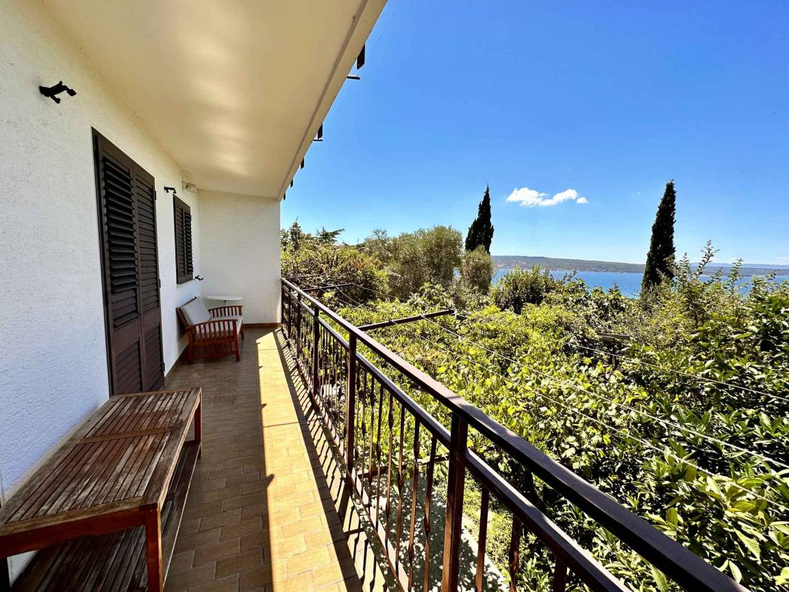 80 M² Ferienwohnung ∙ 3 Schlafzimmer ∙ 8 Gäste - Crikvenica