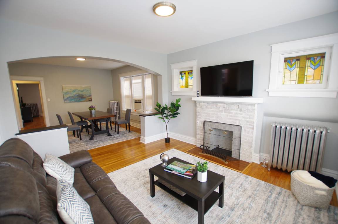 107 M² Apartment ∙ 2 Bedrooms ∙ 2 Guests - St. Louis, MO