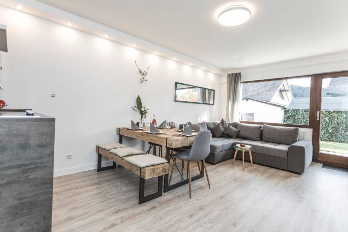 50 M² Ferienwohnung ∙ 1 Schlafzimmer ∙ 4 Gäste - Bromskirchen