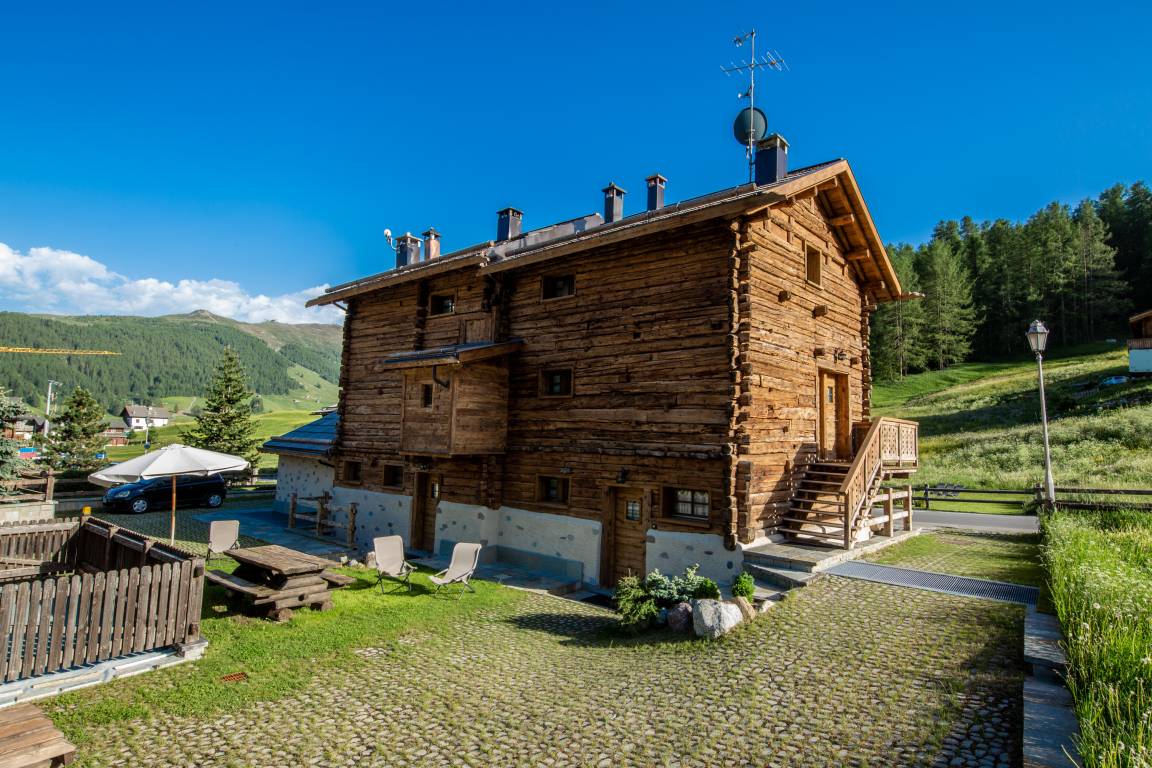 100 M² Apartment ∙ 3 Bedrooms ∙ 6 Guests - Livigno