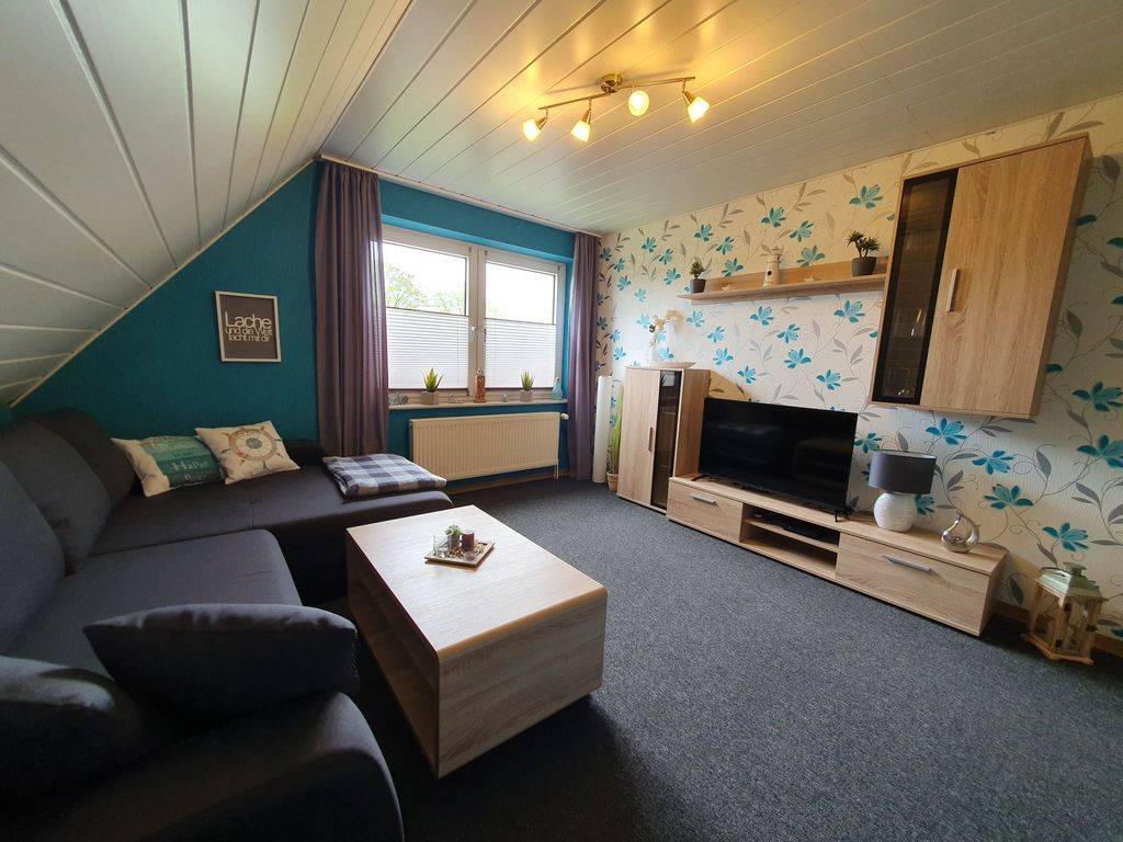 65 M² Ferienwohnung ∙ 1 Schlafzimmer ∙ 3 Gäste - Uplengen