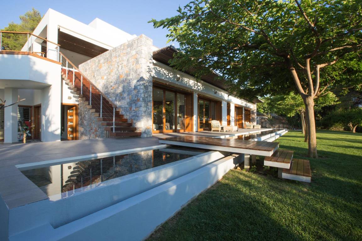 650 M² House ∙ 5 Bedrooms ∙ 10 Guests - Chania