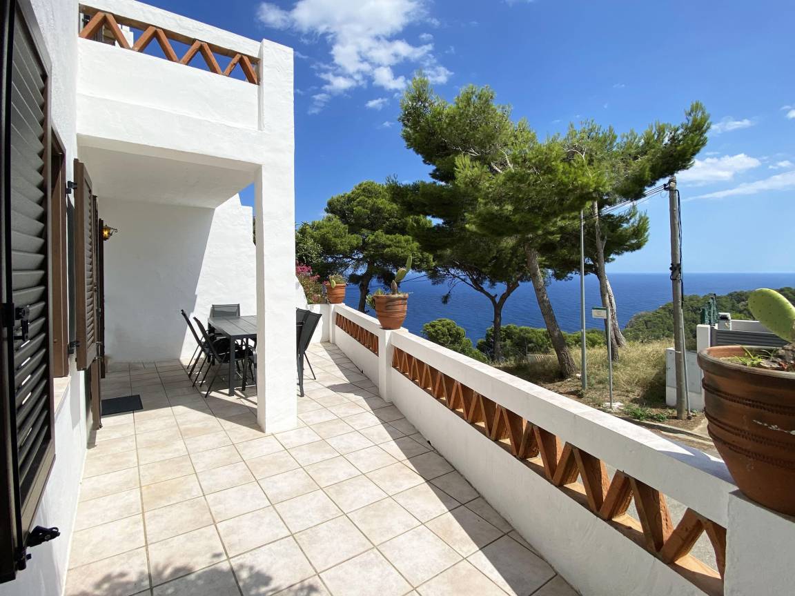 102 M² House ∙ 3 Bedrooms ∙ 8 Guests - Sa Riera