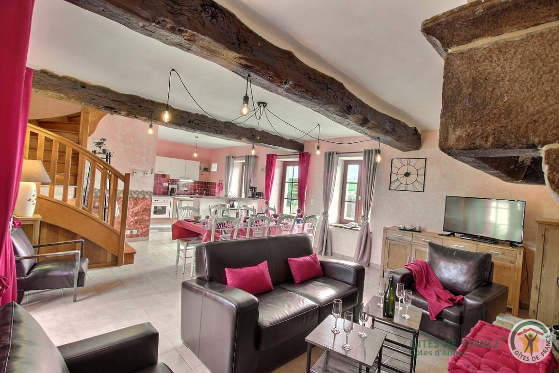 107 M² Gîte ∙ 4 Chambres ∙ 8 Personnes - Plancoët