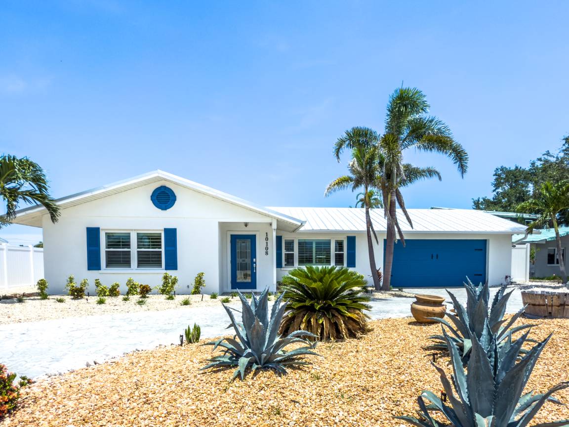 176 M² House ∙ 3 Bedrooms ∙ 8 Guests - Bradenton Beach, FL