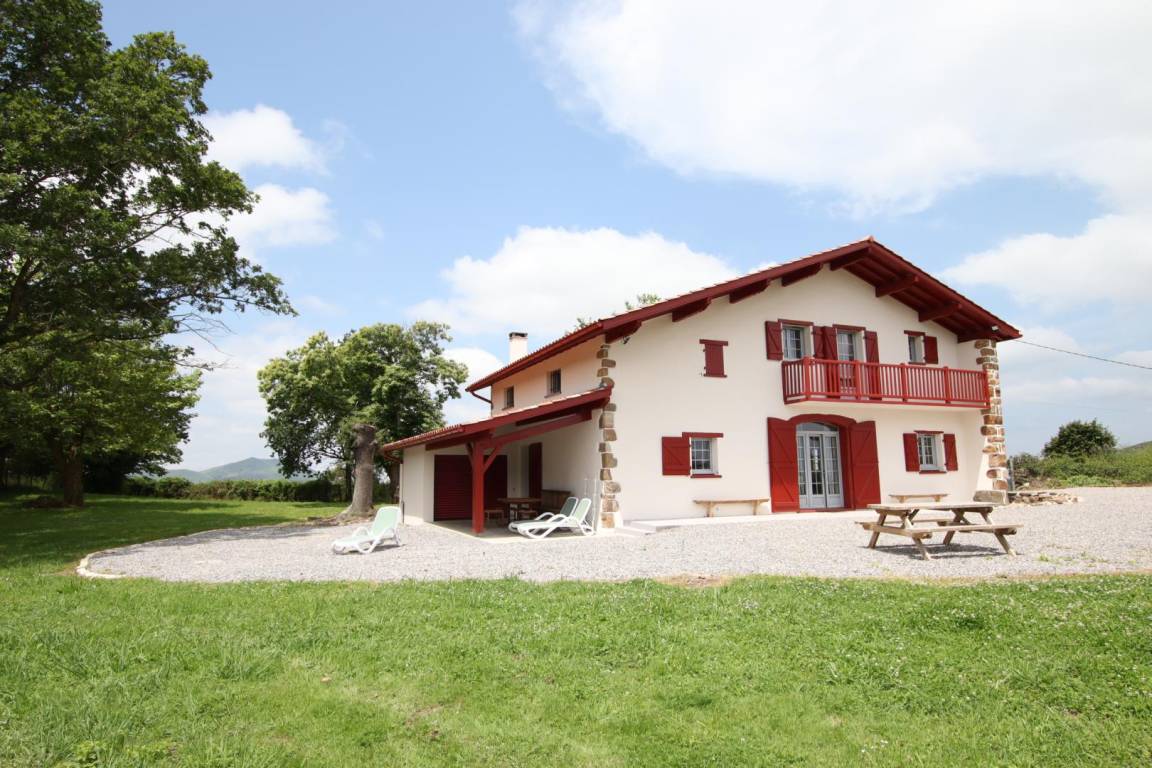 185 M² Gîte ∙ 4 Chambres ∙ 8 Personnes - Pays basque français