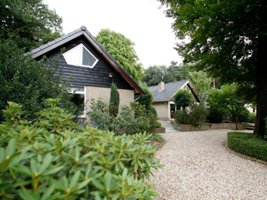 65 M² Bungalow ∙ 3 Bedrooms ∙ 6 Guests - Nijmegen