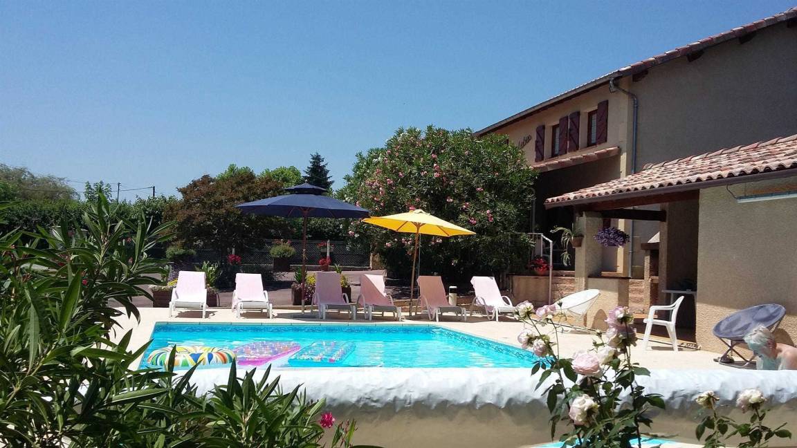 250 M² Gîte ∙ 5 Chambres ∙ 9 Personnes - Haute-Garonne