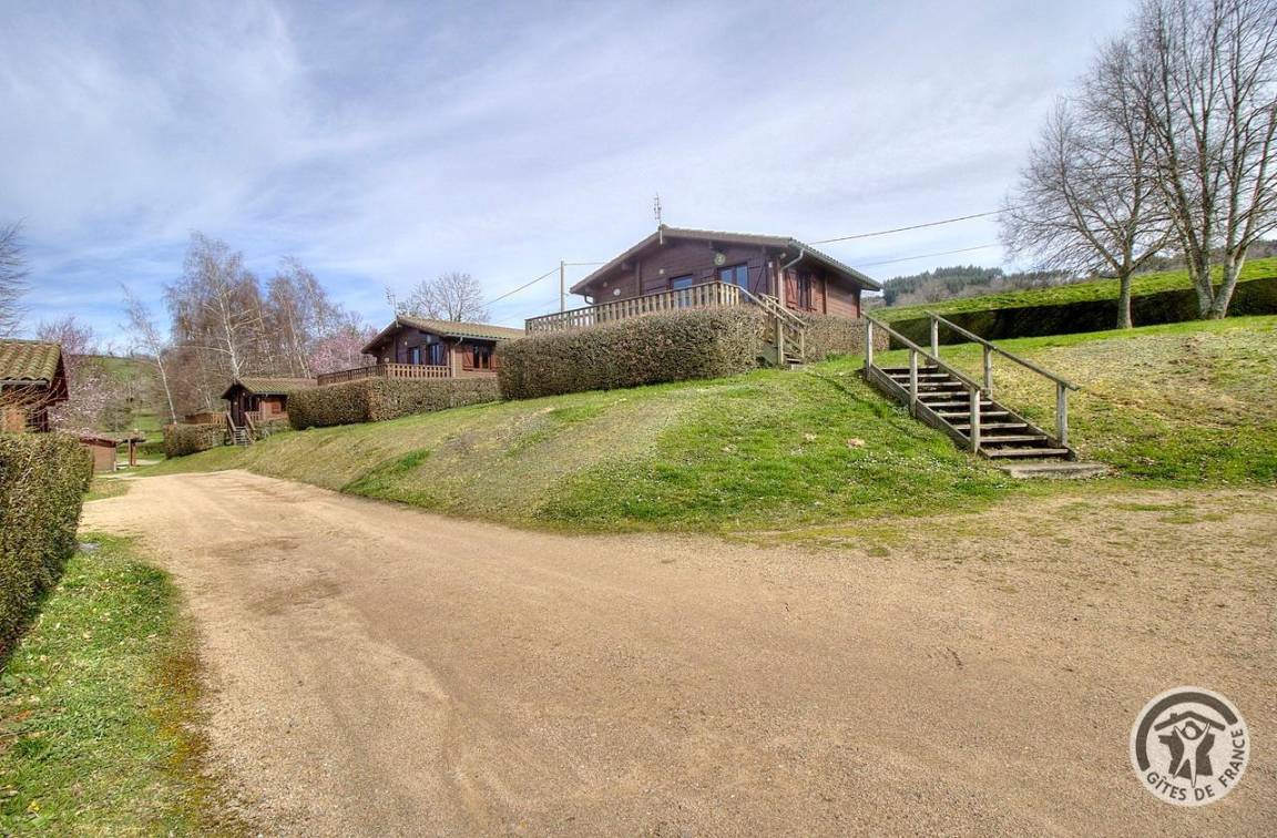 35 M² Gîte ∙ 2 Bedrooms ∙ 4 Guests - Rhône