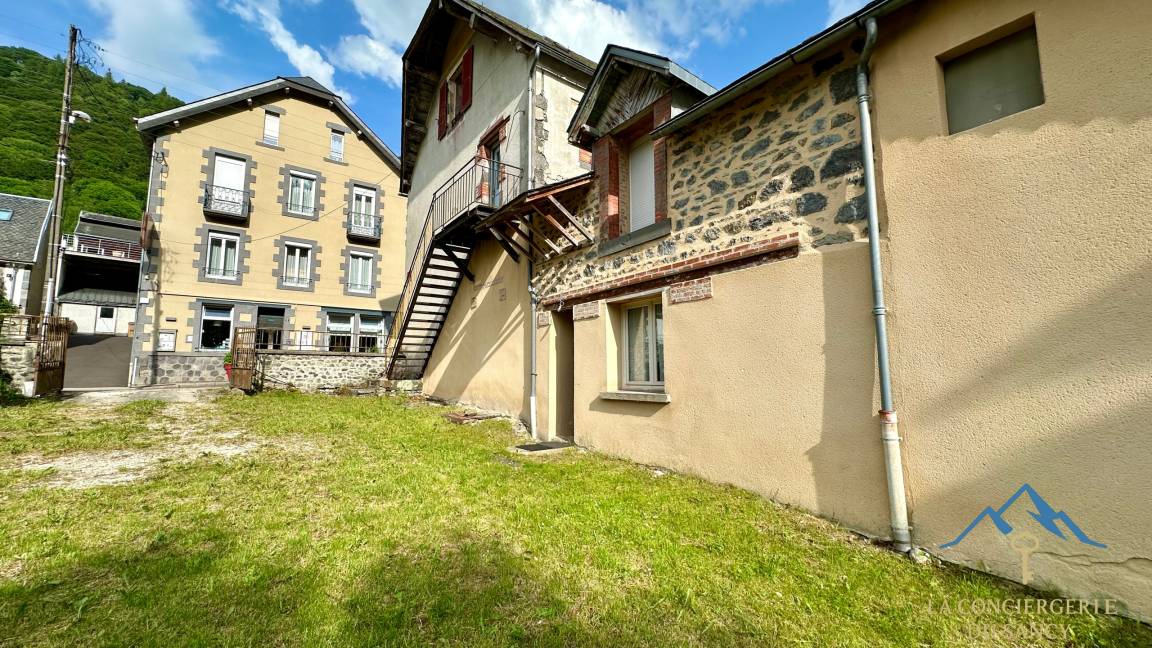 84 M² Maison De Vacances ∙ 4 Chambres ∙ 10 Personnes - Mont-Dore