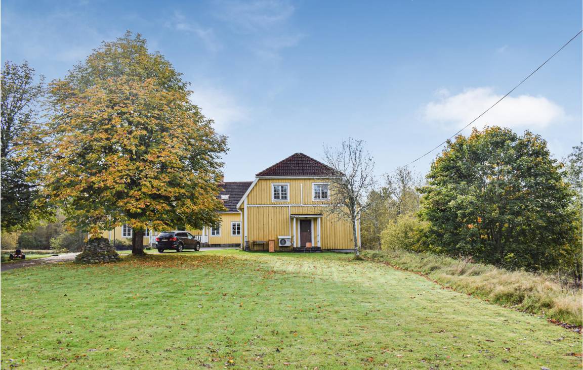 145 M² House ∙ 2 Bedrooms ∙ 6 Guests - Älmhult