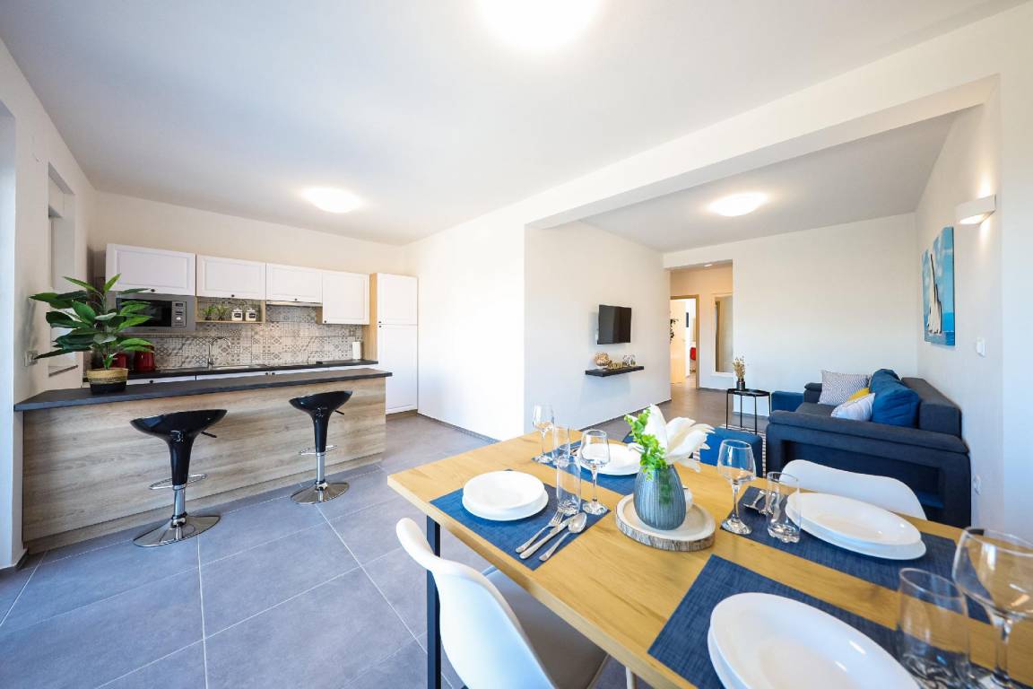 70 M² Apartment ∙ 2 Bedrooms ∙ 4 Guests - Vir