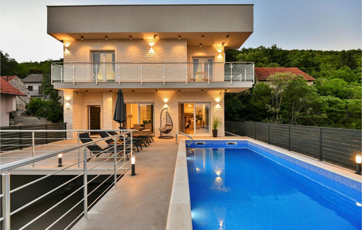 310 M² Ferienhaus ∙ 5 Schlafzimmer ∙ 10 Gäste - Imotski