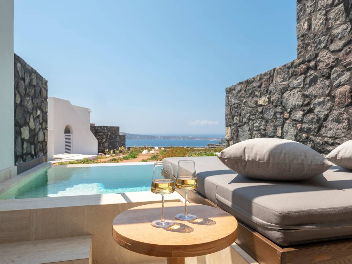 Apartment ∙ 2 Bedrooms ∙ 5 Guests - Oia