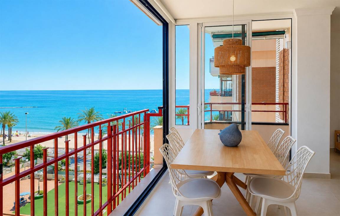 110 M² Apartment ∙ 2 Bedrooms ∙ 5 Guests - Benicàssim