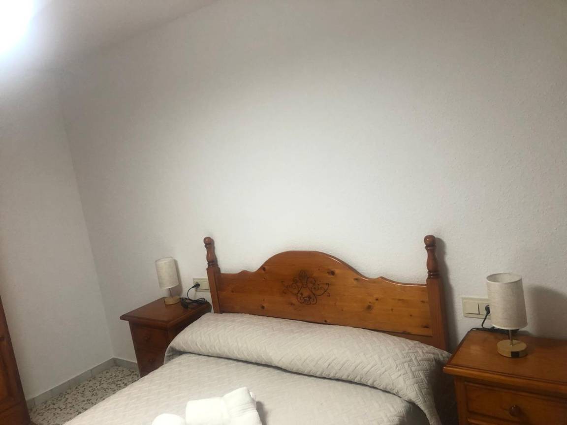 80 M² Apartamento ∙ 2 Habitaciones ∙ 5 Huéspedes - Baza