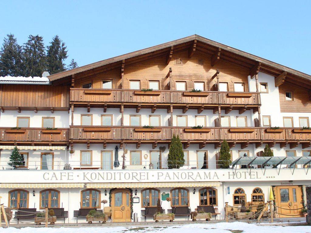 Alpenpanorama Cafe Konditorei - Söll