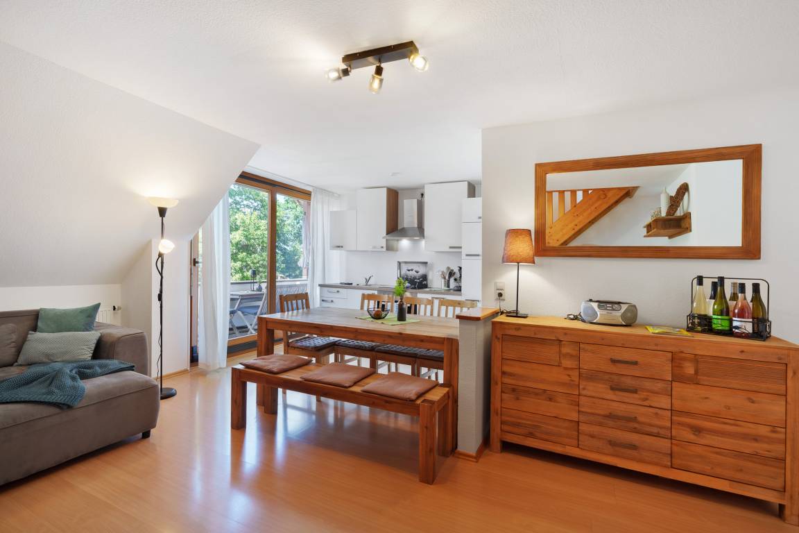 60 M² Ferienwohnung ∙ 2 Schlafzimmer ∙ 4 Gäste - Breisach am Rhein