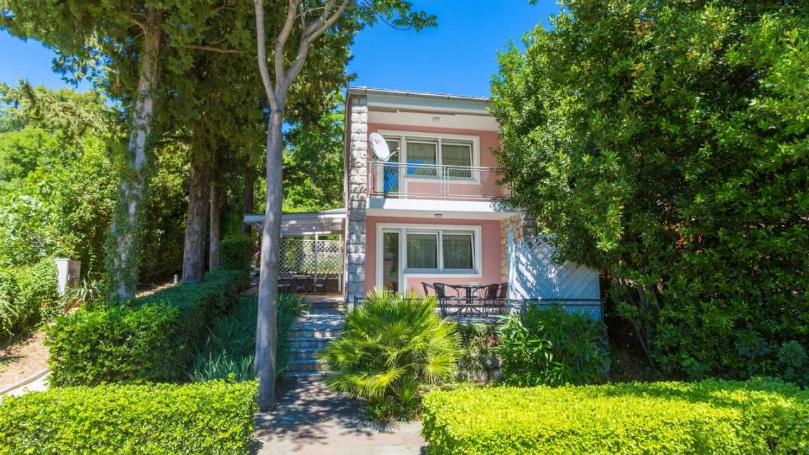 65 M² Dom ∙ 3 Sypialnie ∙ 5 Gości - Selce