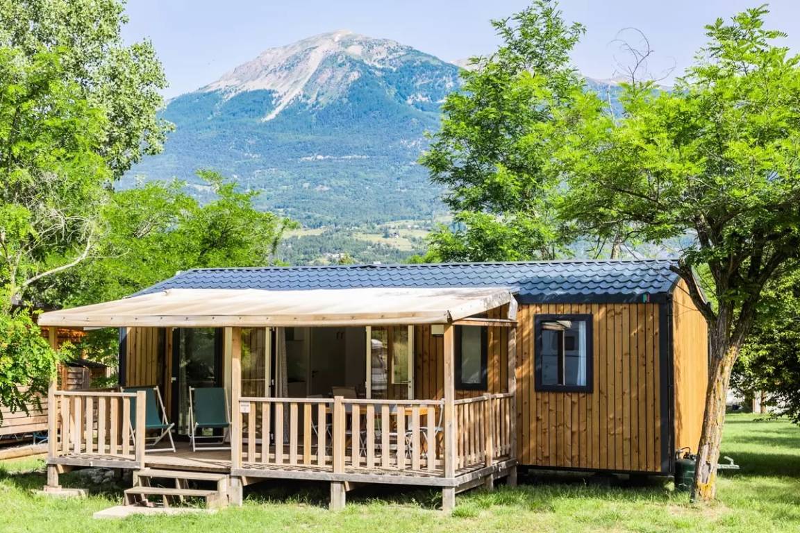 33 M² Mobil-home ∙ 3 Chambres ∙ 6 Personnes - Embrun