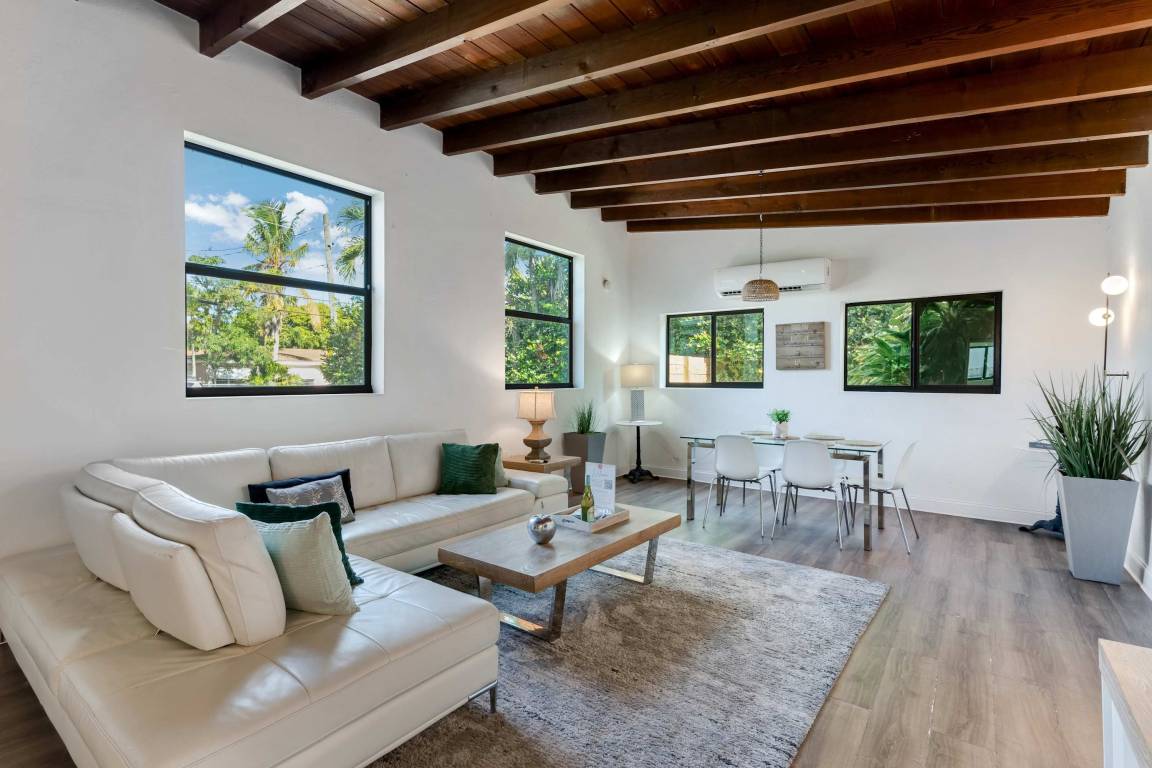 155 M² House ∙ 3 Bedrooms ∙ 8 Guests - Miami Beach, FL