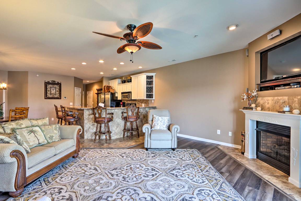 130 M² Apartment ∙ 3 Bedrooms ∙ 6 Guests - Camdenton, MO
