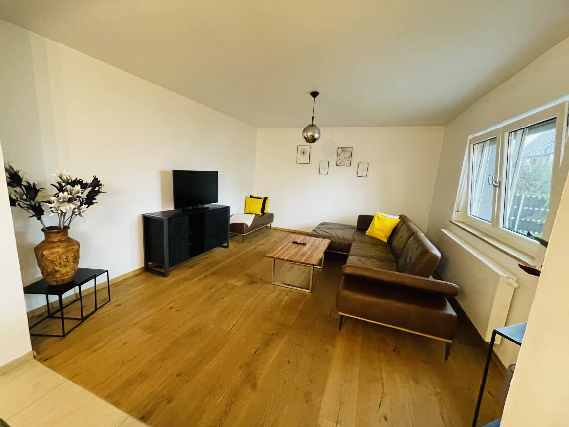 92 M² Apartment ∙ 1 Bedroom ∙ 4 Guests - Allersberg