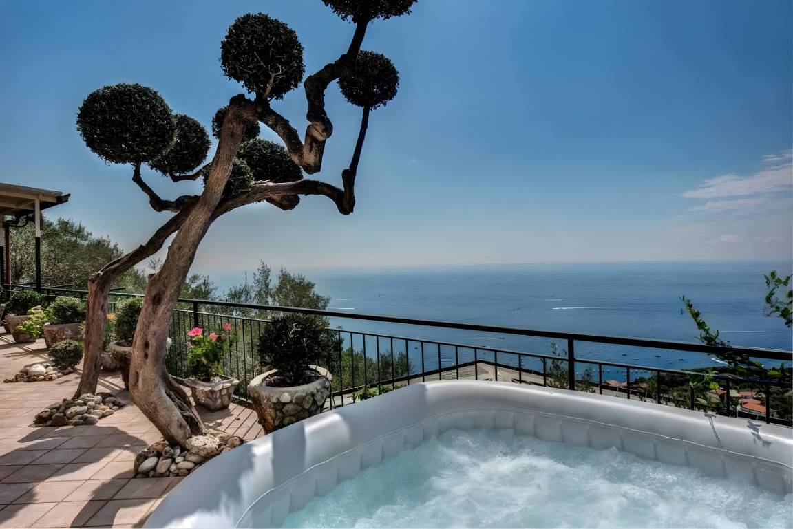 70 M² Lägenhet ∙ 2 Sovrum ∙ 4 Gäster - Capri