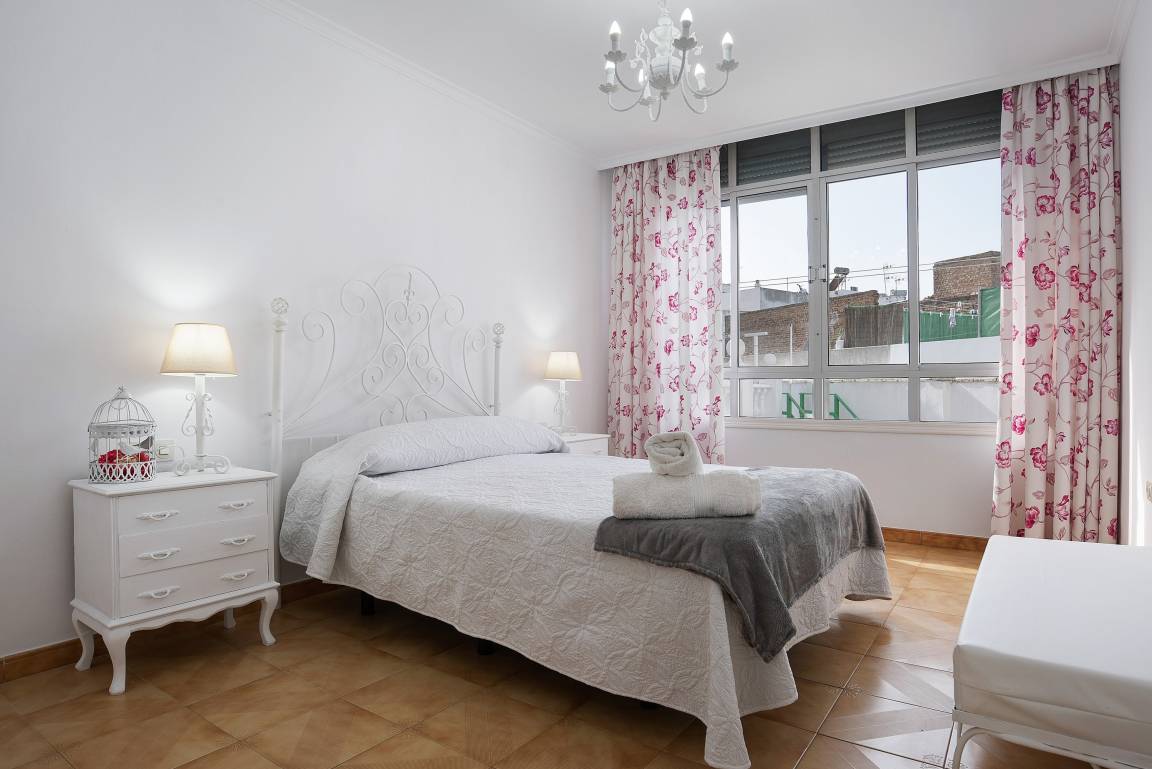 90 M² Apartment ∙ 2 Bedrooms ∙ 4 Guests - Conil de la Frontera