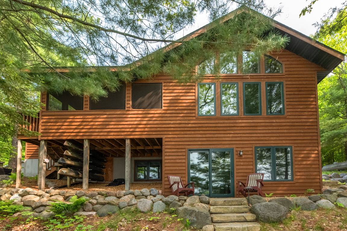 204 M² Cabin ∙ 3 Bedrooms ∙ 6 Guests - Two Sisters Lake, WI