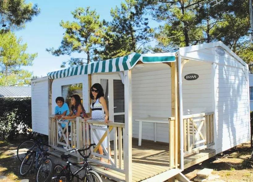 28 M² Caravan ∙ 1 Slaapkamer ∙ 5 Gasten - Île de Ré