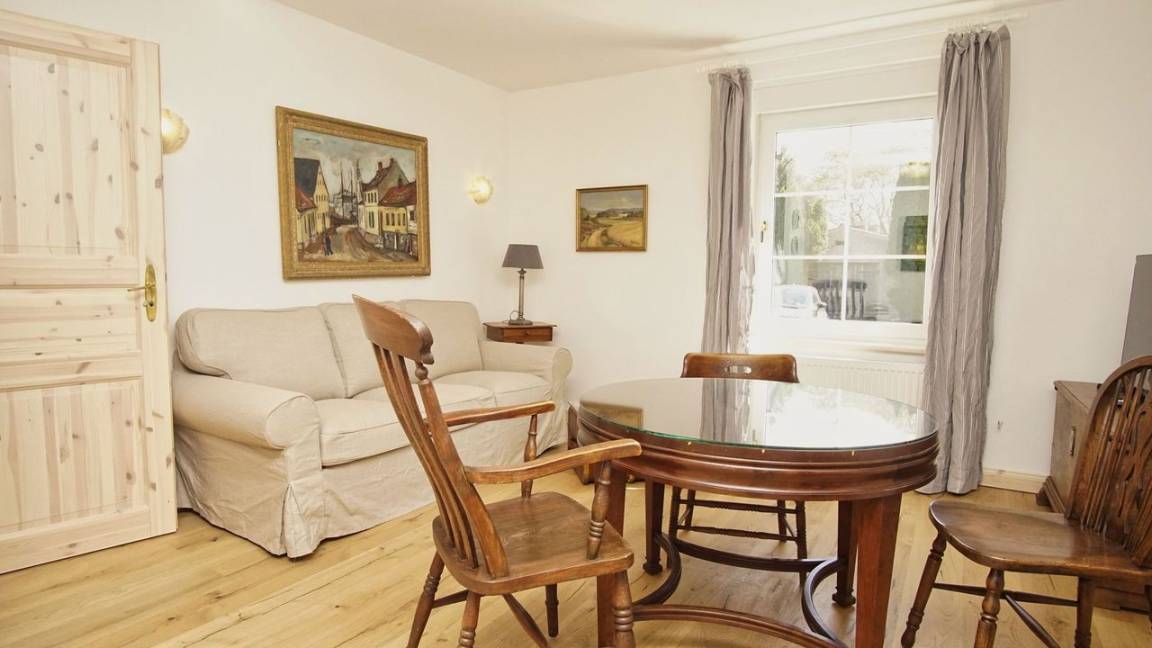 45 M² Ferienwohnung ∙ 1 Schlafzimmer ∙ 2 Gäste - Hiddensee