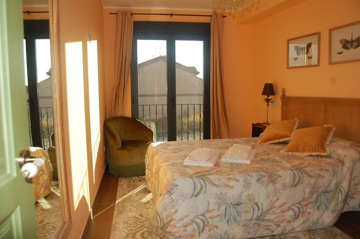 97 M² Ferienwohnung ∙ 3 Schlafzimmer ∙ 6 Gäste - Segovia