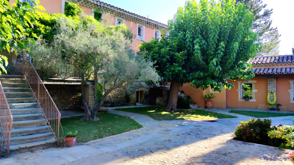 60 M² Appartement ∙ 2 Chambres ∙ 4 Personnes - Suze-la-Rousse