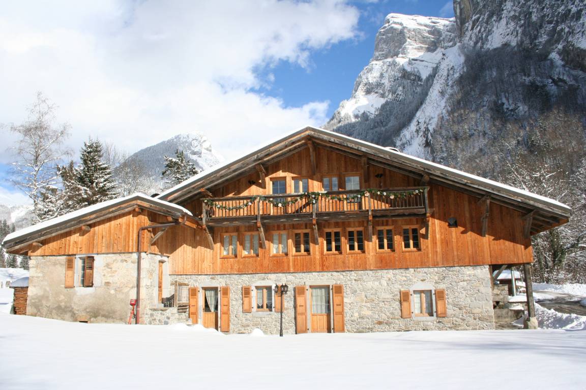 300 M² Chalet ∙ 4 Chambres ∙ 10 Personnes - Flaine