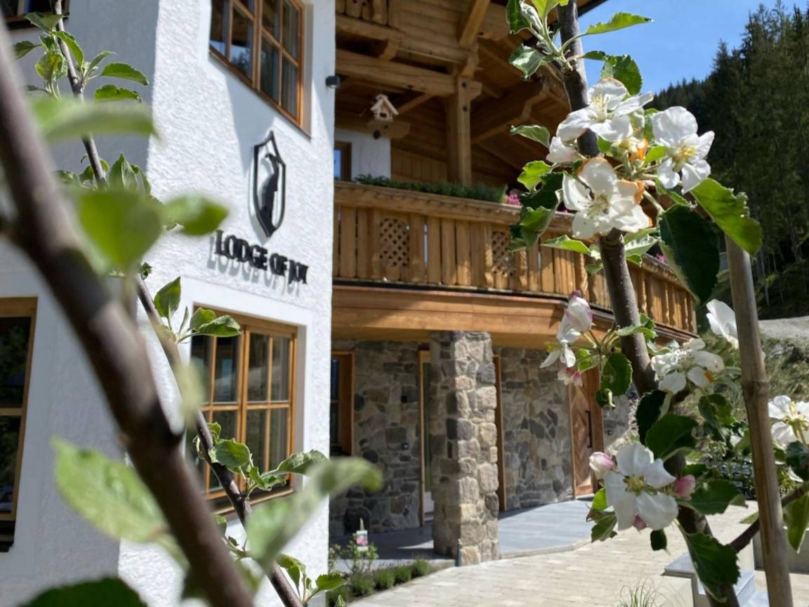 300 M² Chalet ∙ 7 Bedrooms ∙ 14 Guests - Wagrain