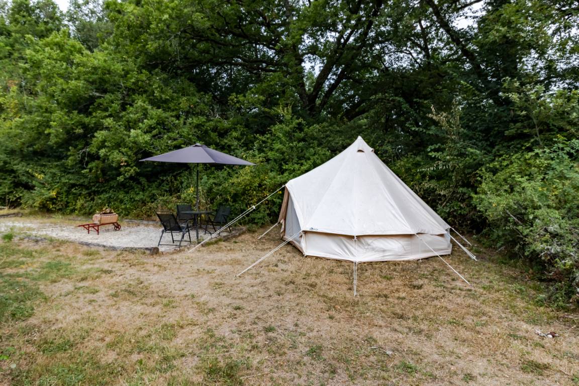 Camping ∙ 1 Sovrum ∙ 2 Gäster - Dordogne