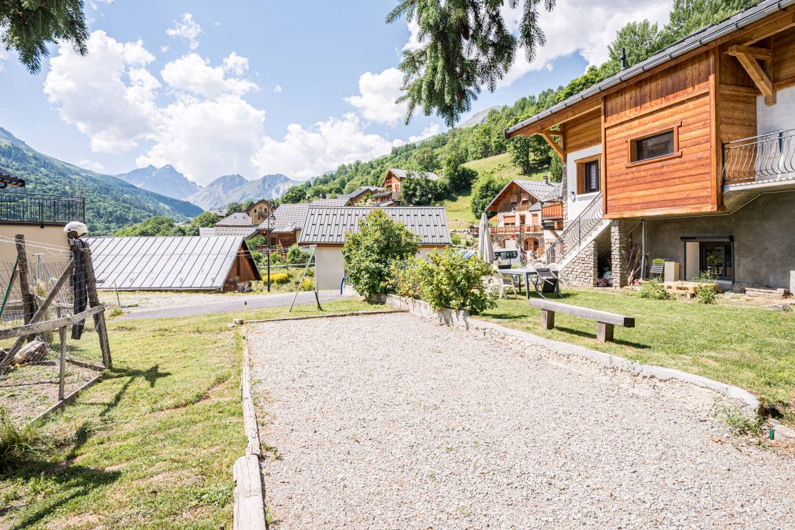 88 M² Apartment ∙ 3 Bedrooms ∙ 8 Guests - Valloire