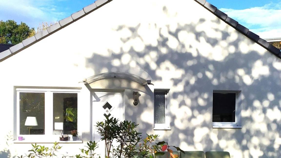 50 M² Ferienhaus ∙ 1 Schlafzimmer ∙ 5 Gäste - Leverkusen