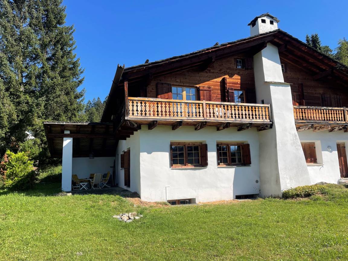 130 M² Ferienhaus ∙ 4 Schlafzimmer ∙ 7 Gäste - Valendas